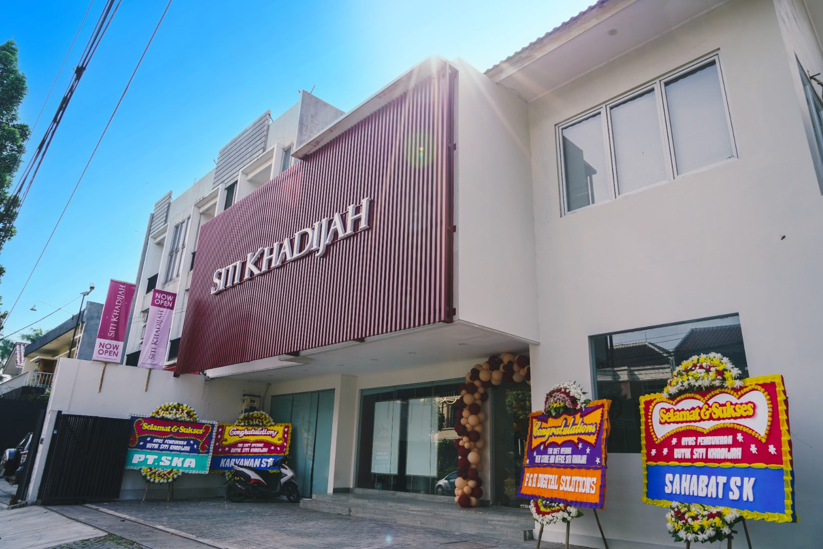 Our Store – Siti Khadijah Indonesia